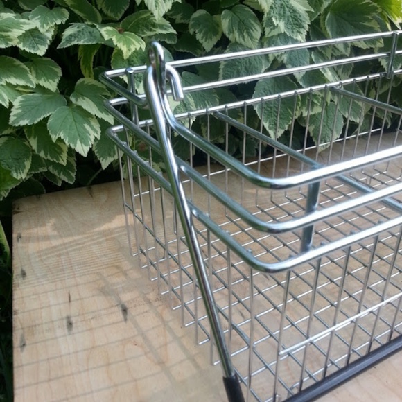 Vintage | Accents | Vintage Kitchen Decor Chrome Wire Basket | Poshmark